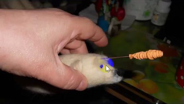 Игрушка Белый Медведь.mp4