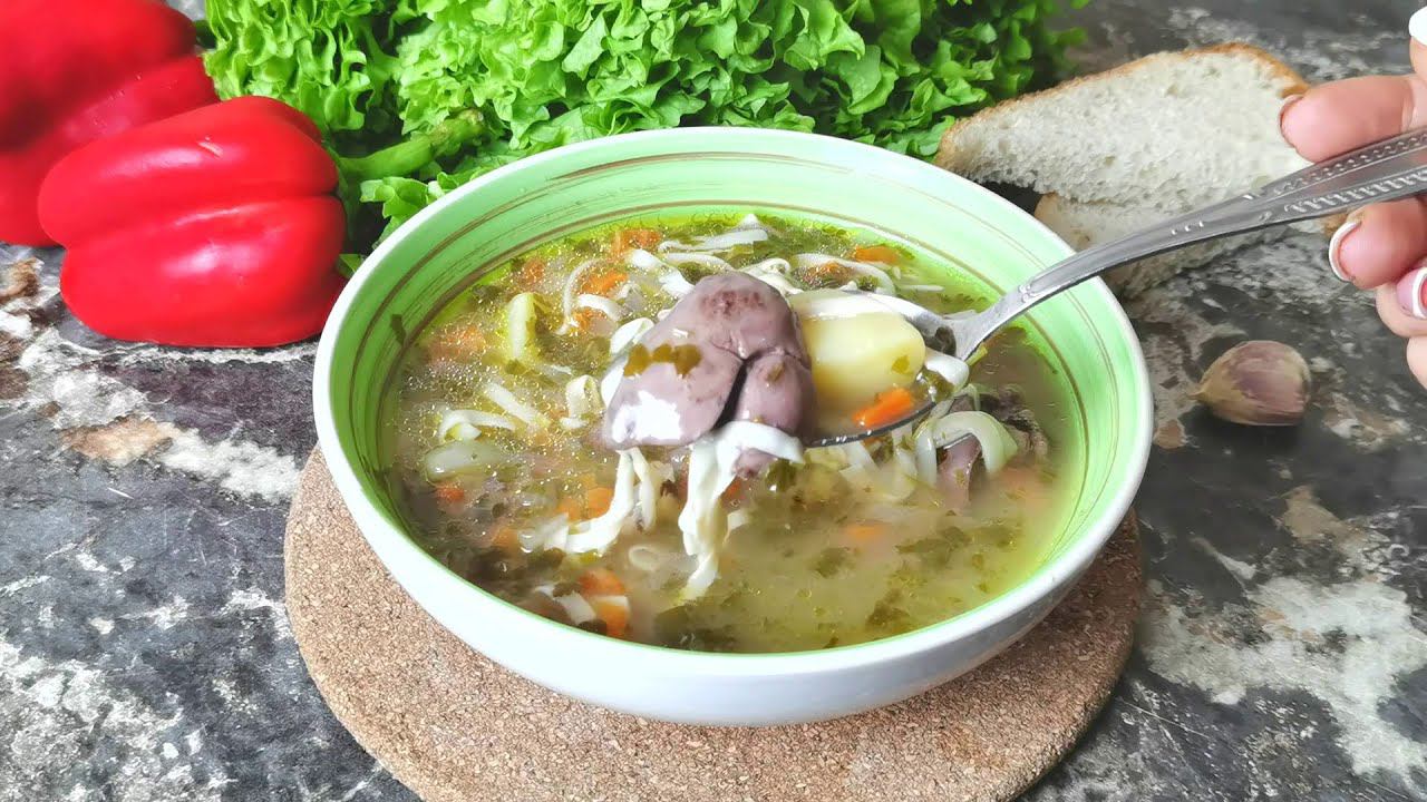 Вкусный,насыщенный,домашний суп. Суп с куриной ПЕЧЕНЬЮ и лапшой