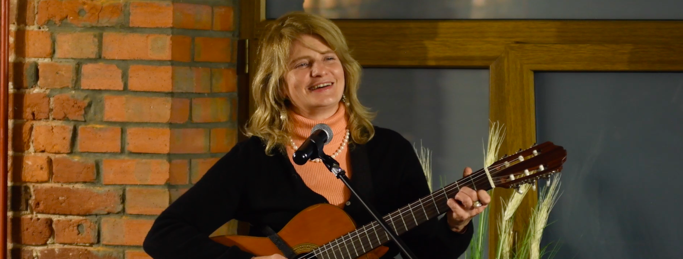 Наталья Касперская: "Люблю советскую и бардовскую песню"