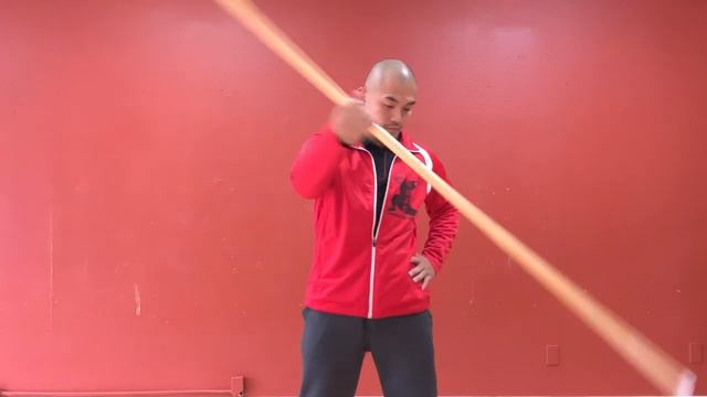 Shaolin Staff Basics 2 _ One Handed Figure 8 _ 少林棍.mp4