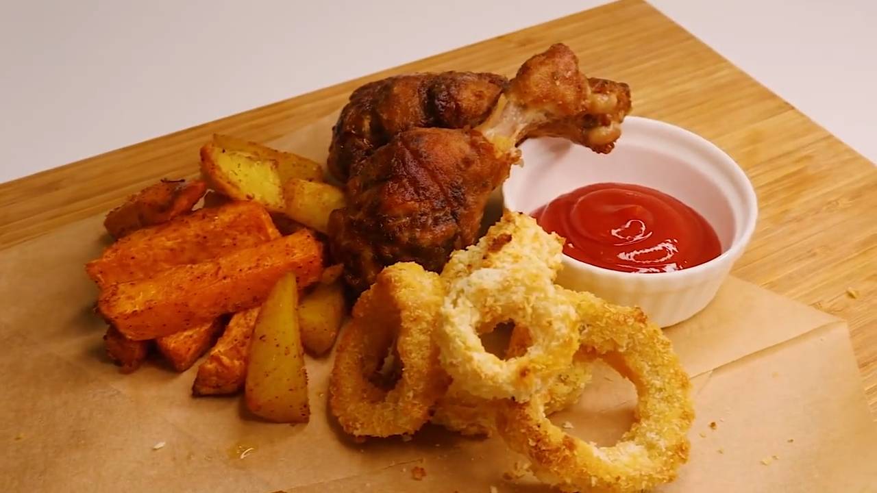 Куриные ножки в хрустящей панировке. В маринаде .Делюсь простым и быстрым рецептом.