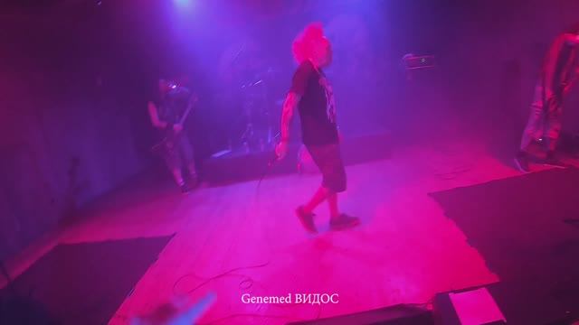 003. the Exploited-Dogs of war (Новосибирск, 28.02.2019)