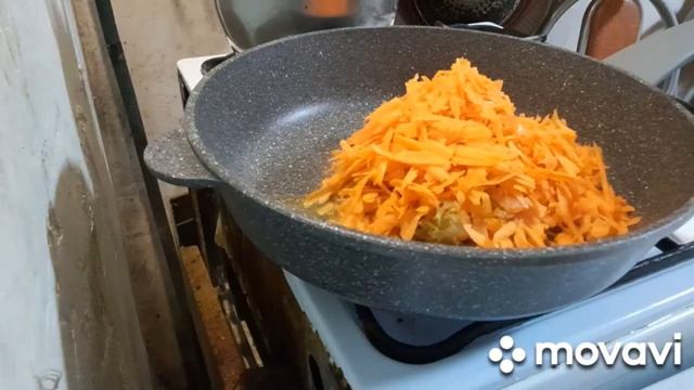 закуска из маринованных огурцов и моркови???