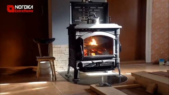 Отопительно-варочная печь La Nordica Isotta con Cerchi