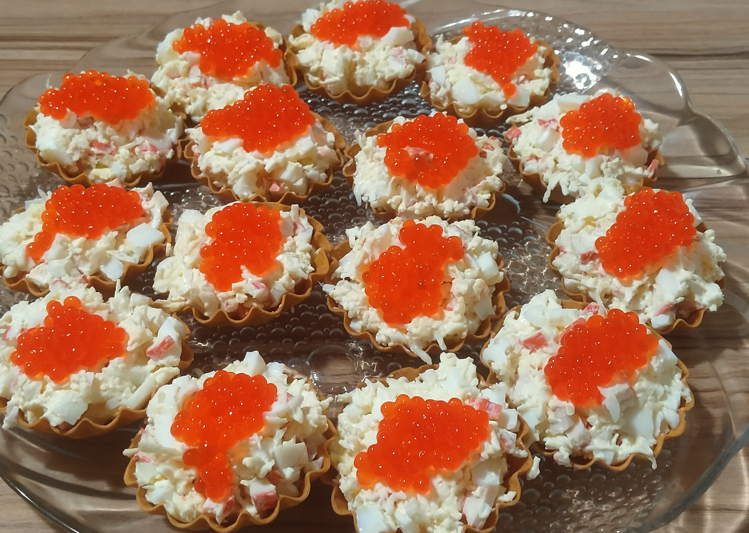 Вкусные тарталетки с салатом на праздничный стол!