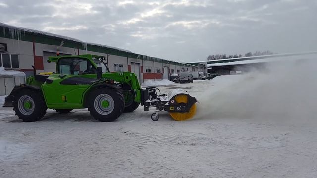 Телескопический погрузчик MERLO TF35.7-100EE