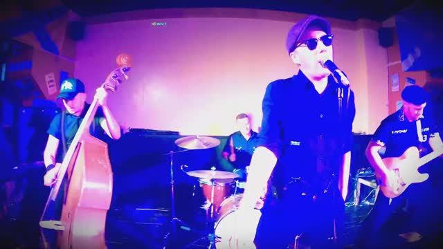 STRESSOR Hit The Pig!