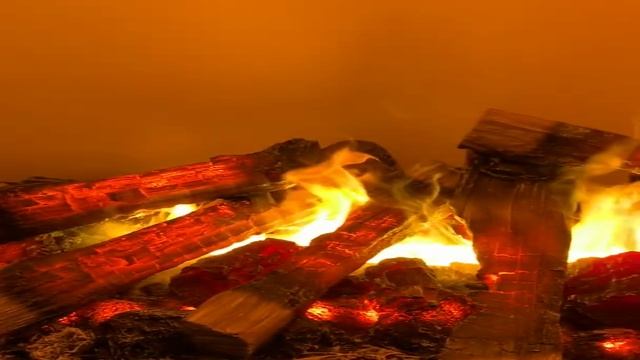 Камин Juneau дома у телеведущего и блогера Александра Гришаева