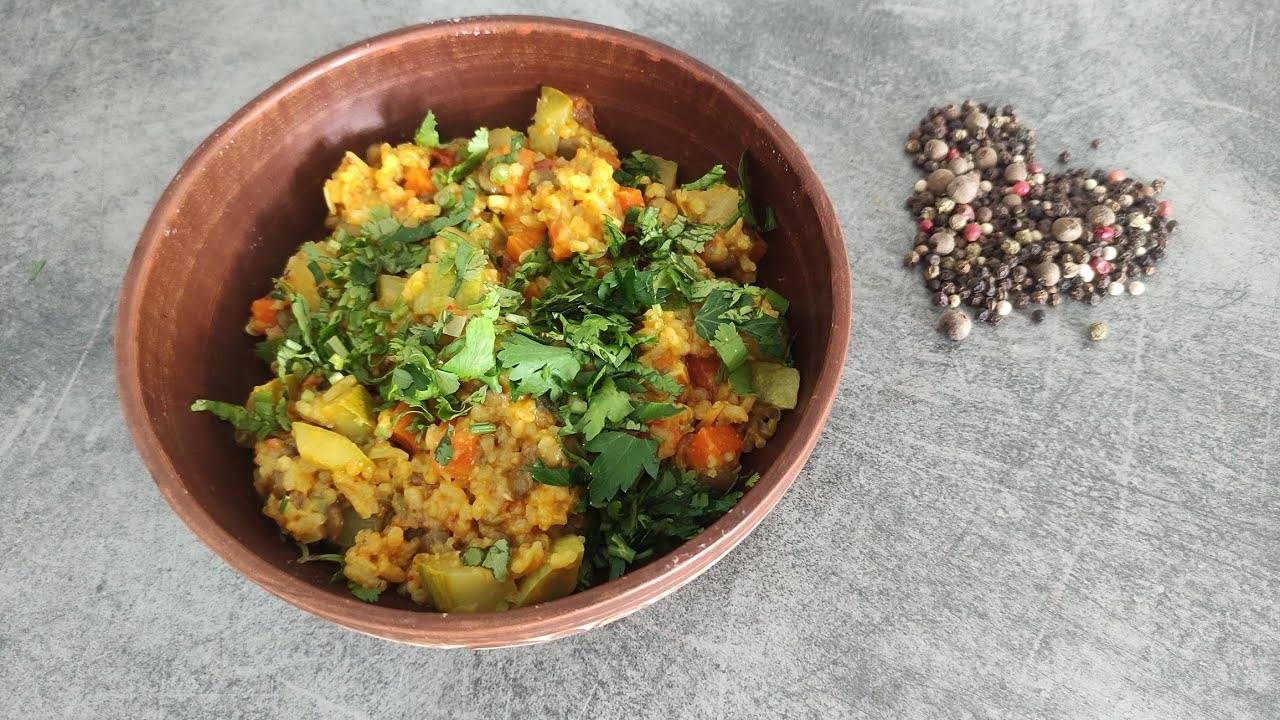 Кичри с рисом , машем и чечевицей. Сытно , просто и полезно