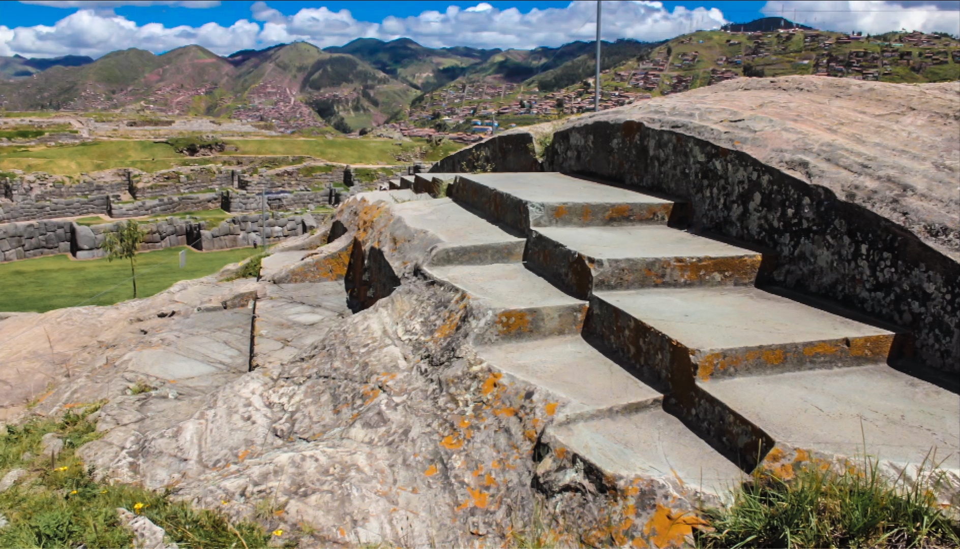 Саксайуаман. Каменный холм Сушуна.