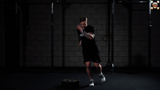 Лат. прыжки на блин с 1ой ноги на блин