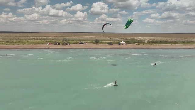 Каталка на Балхаше в Чубарах (клип)