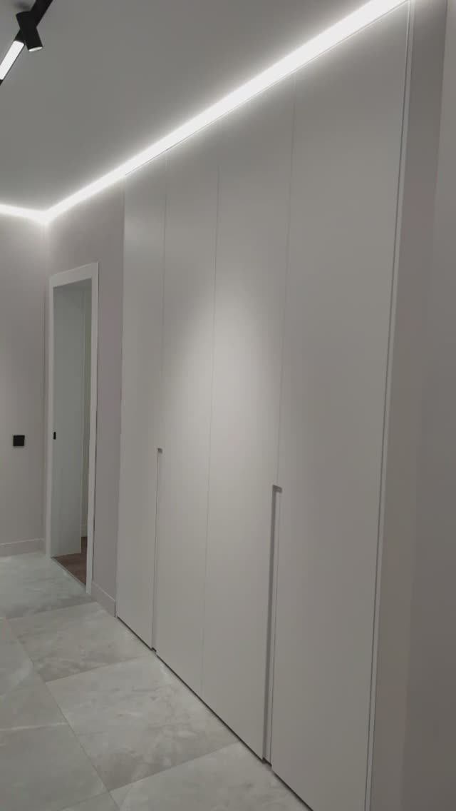 Большой шкаф