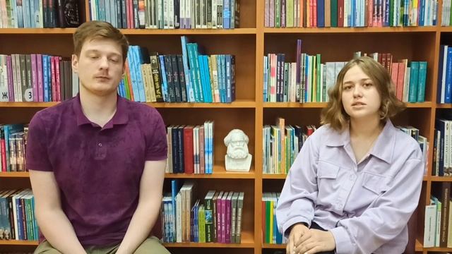 Говори правильно |Почему Катюша выходила нА берег, а не на бЕрег?