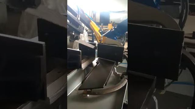 FMB (Fabbrica Macchine Bergamo) PHOENIX ленточная пила