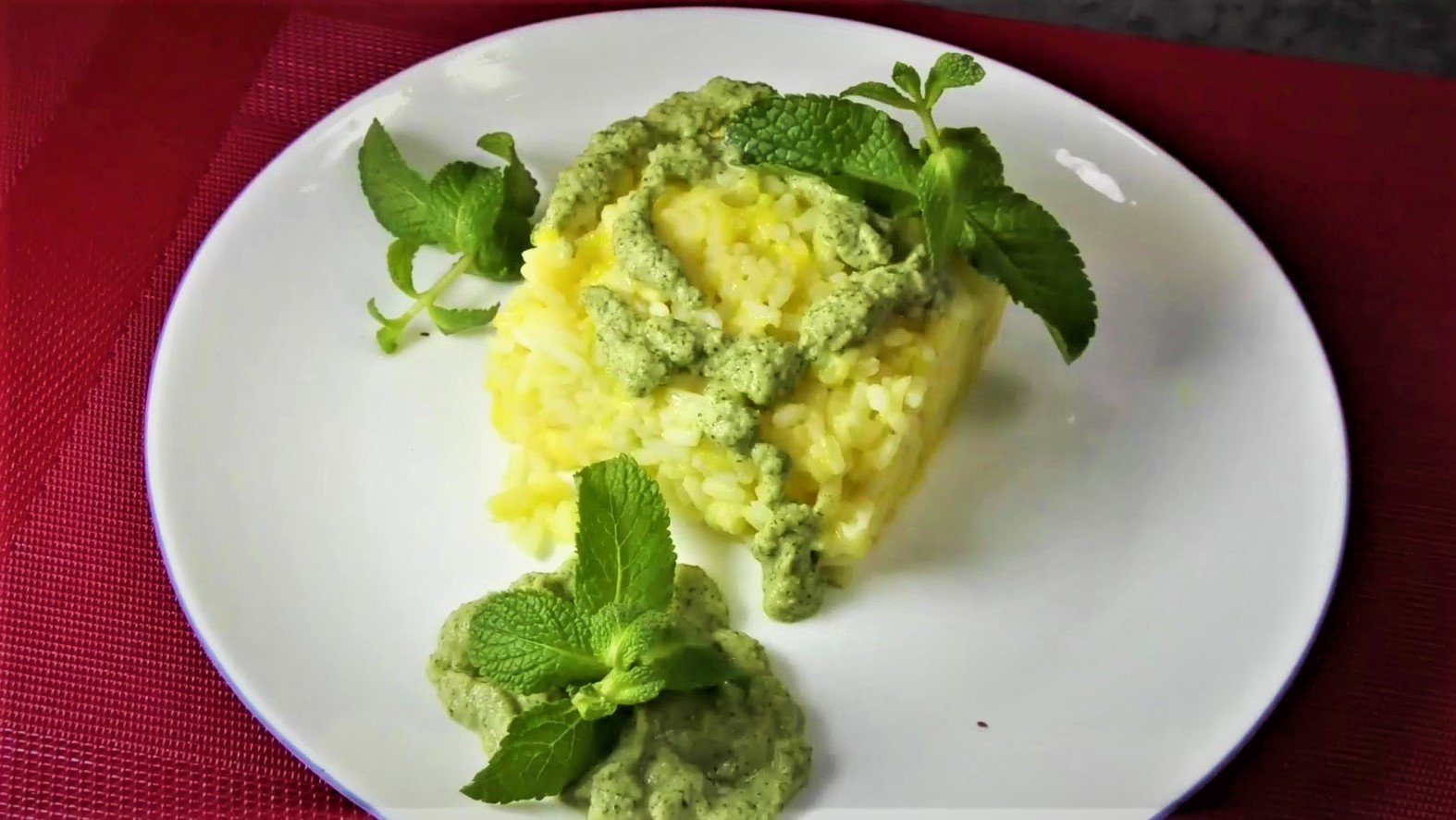 Рис и мятный соус - удивительный союз!)).mp4