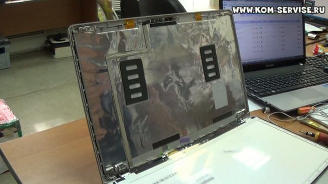 Замена экрана ноутбука Samsung NP370.