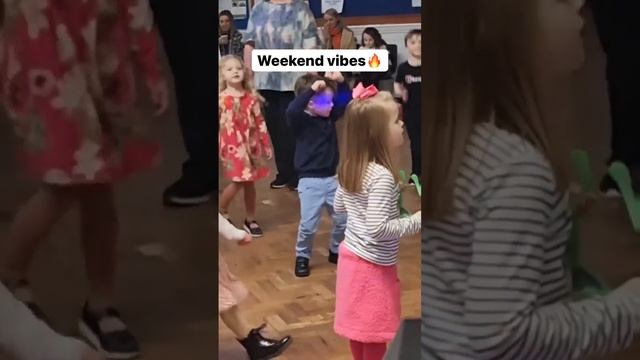 Кто готов быть таким же шумихой, как этот парень.(а как ты танцевал?)