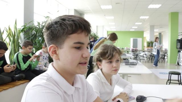 2022 12 Робофест в гимназии