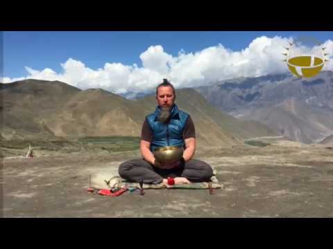Шаманская практика с поющей чашей "Як союзник в Верхнем Мире" в месте Силы Muktinath Mustang, 3800
