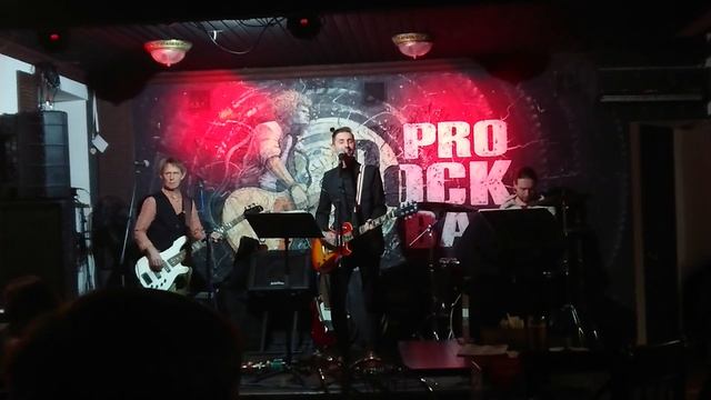 Livin’ on a Prayer – Bon Jovi 👍 хит - кавер от группы - Внеплановый концерт EKATERINBURG PARTY ❤️