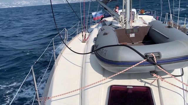 Бавария 46 - обзор парусной яхты