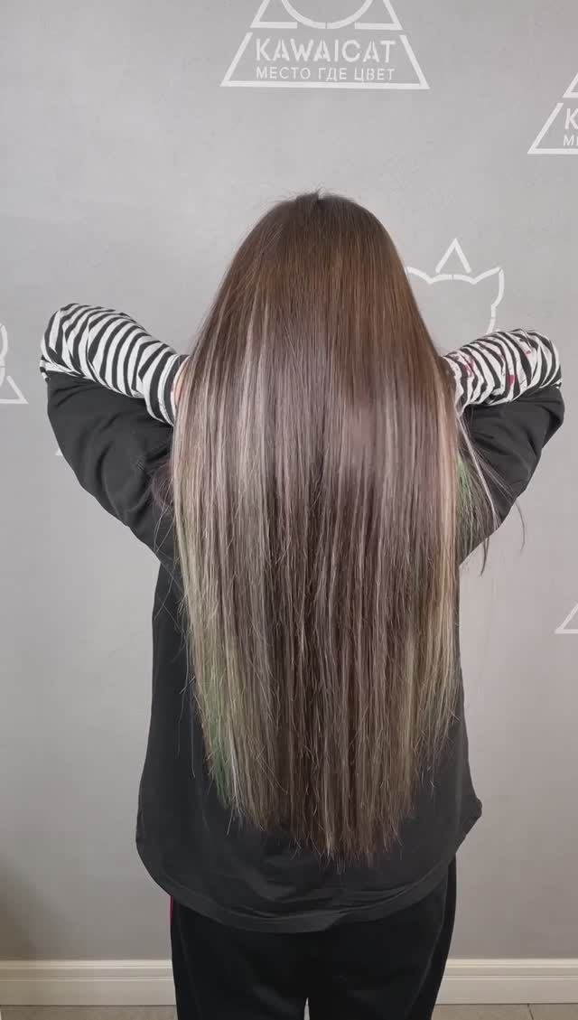 Наращивание волос. Наращивание цветных прядей. Загущение и удлинение волос наращиванием. До и после.