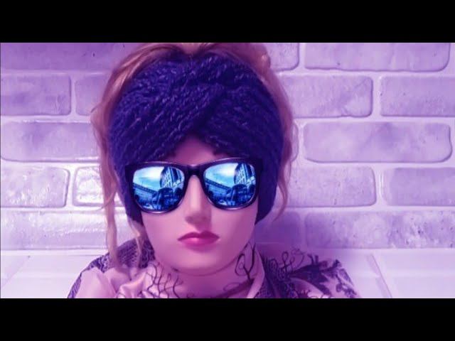 Самая модная повязка на голову спицами.