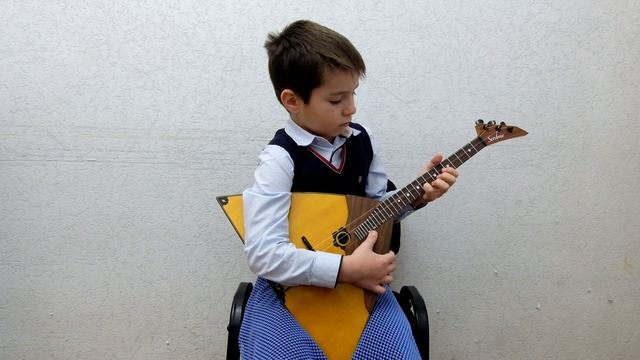 В лесу родилась ёлочка игра на балалайке, Кожин Григорий Юрьевич БДМШ им. Г.В. Свиридова. г. Бердск