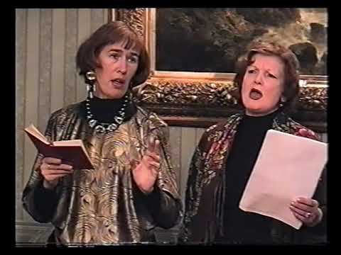 "Любовь волшебная страна" (запись 1999 г.).  Поют Людмила Титова и Лидия Васильева.