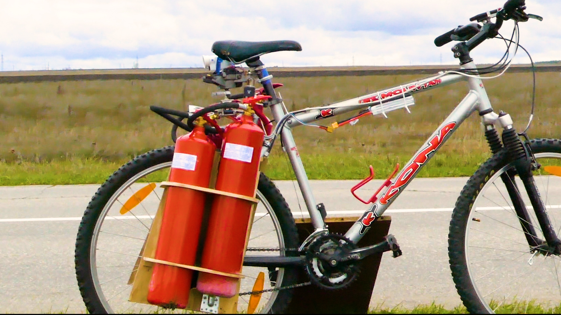 Велосипед с космическим двигателем YouTube