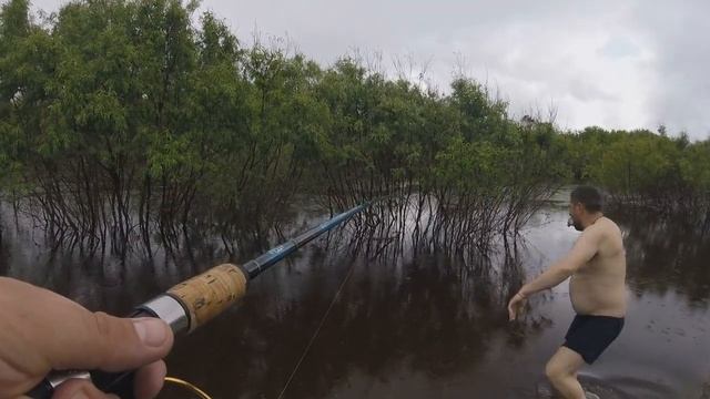 Русский способ вываживания щуки.
