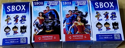 Открываем боксы Лига Справедливости №1. Opening boxes Justice League №1.