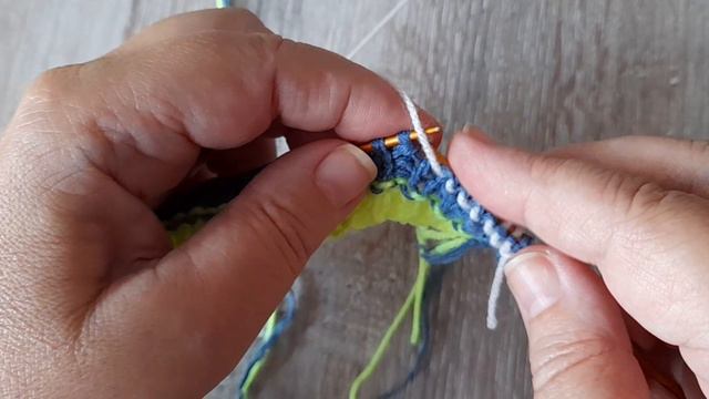 Секрет ровных цветных полосок на резинке