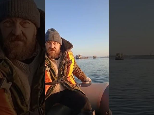 ЕДЕМ ПО ВОДЕ