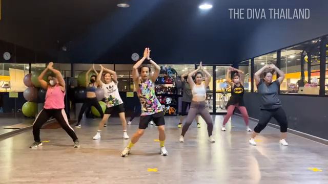 I Wanna DumTek - Artem Uzunov _ Zumba Fitness _ Diva Dance _ The Diva Thailand (360p)