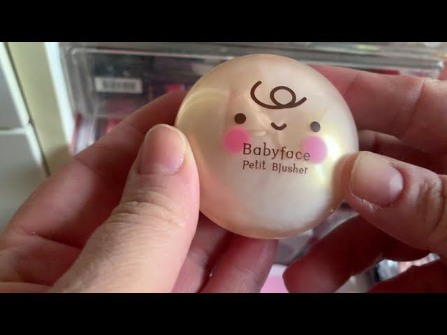 Организация и хранение косметики в новом органайзере.