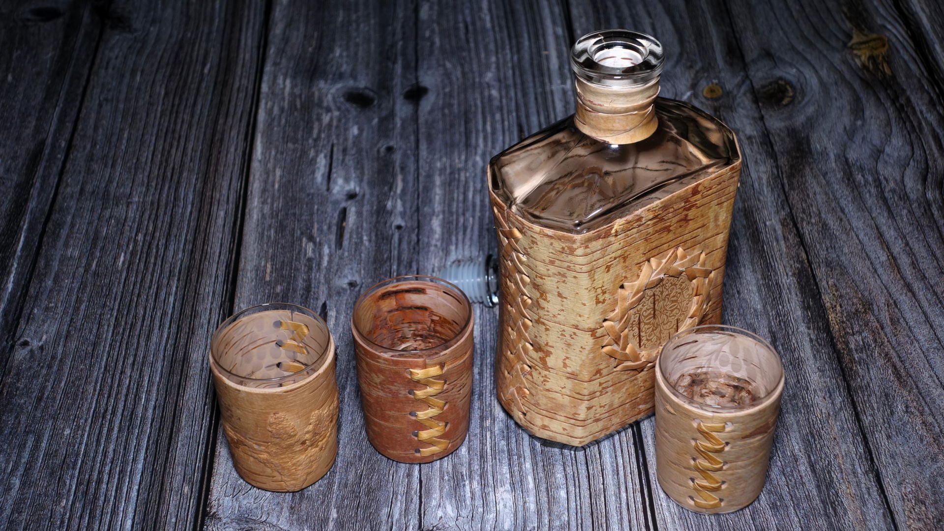 Три стопки в бересте простой вариант. Как сделать.