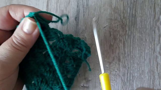 Интересный узор крючком с изюминкой