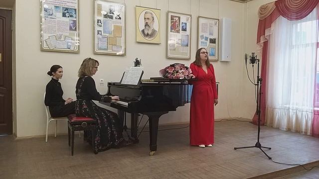 Романс Александра Варламова "Что мне жить и тужить" (Юлия Пивень)