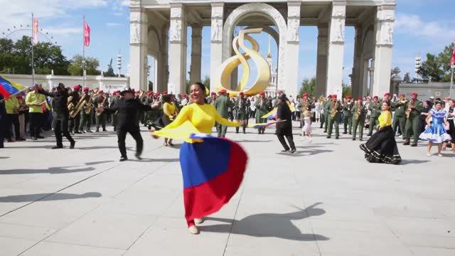 Большой военный оркестр ВС Венесуэлы на ВДНХ - Спасская Башня 2024