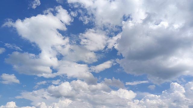 Облака ☁️ такие легкие... нежные..