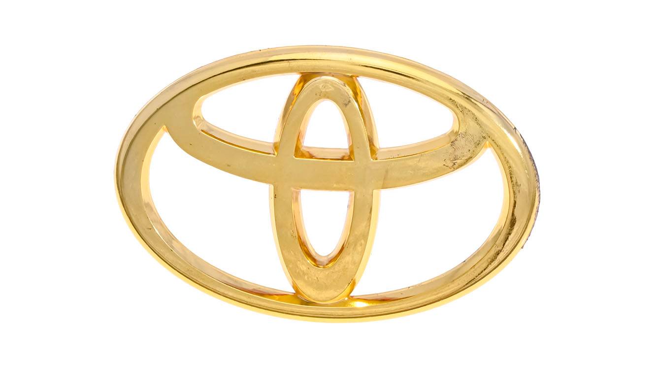 ЭМБЛЕМА TOYOTA 120-80mm