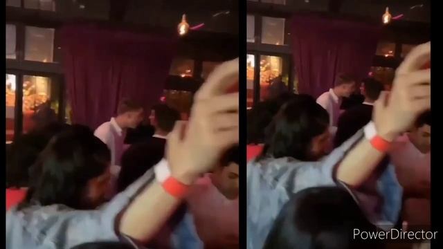 Арьян Кхан счастлив.