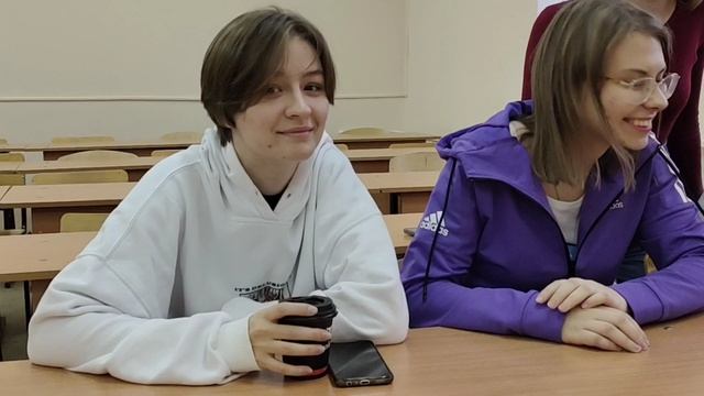 "Атмосфера моего университета" - Анна Колпаченко - ИФиЖ.mp4