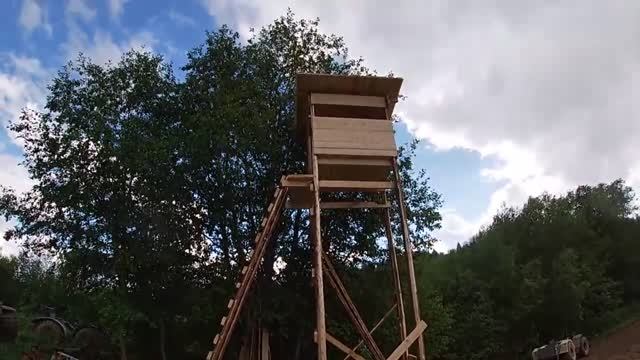 Вышка для охоты на медведя и кабана. Как мы их строим.