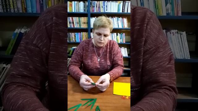 Мастер-класс «Бархатные гвоздики» Сувенир из бумаги.mp4