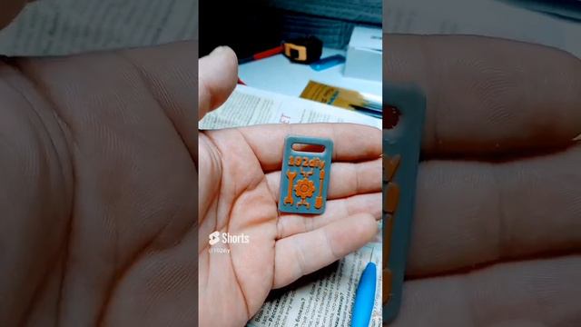 Результат 3D-печати мелкой безделушки двумя цветами сопло 0.25 мм #diy #3d #make #3dprinting