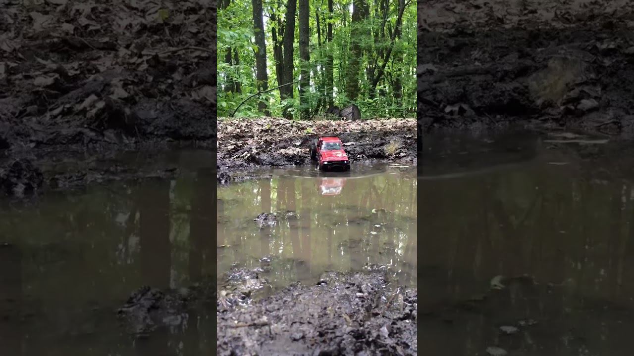 wpl c14 залез в лужу #crawler #rc #rccar #rclife #rcmodel #scale #wpl #wplrc #4x4rc #hilux