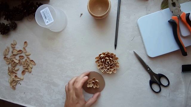 ЛОТОСЫ ИЗ ФИСТАШЕК для декора своими руками/ PISTACHIO LOTUSES for decoration with your own hand.mp4